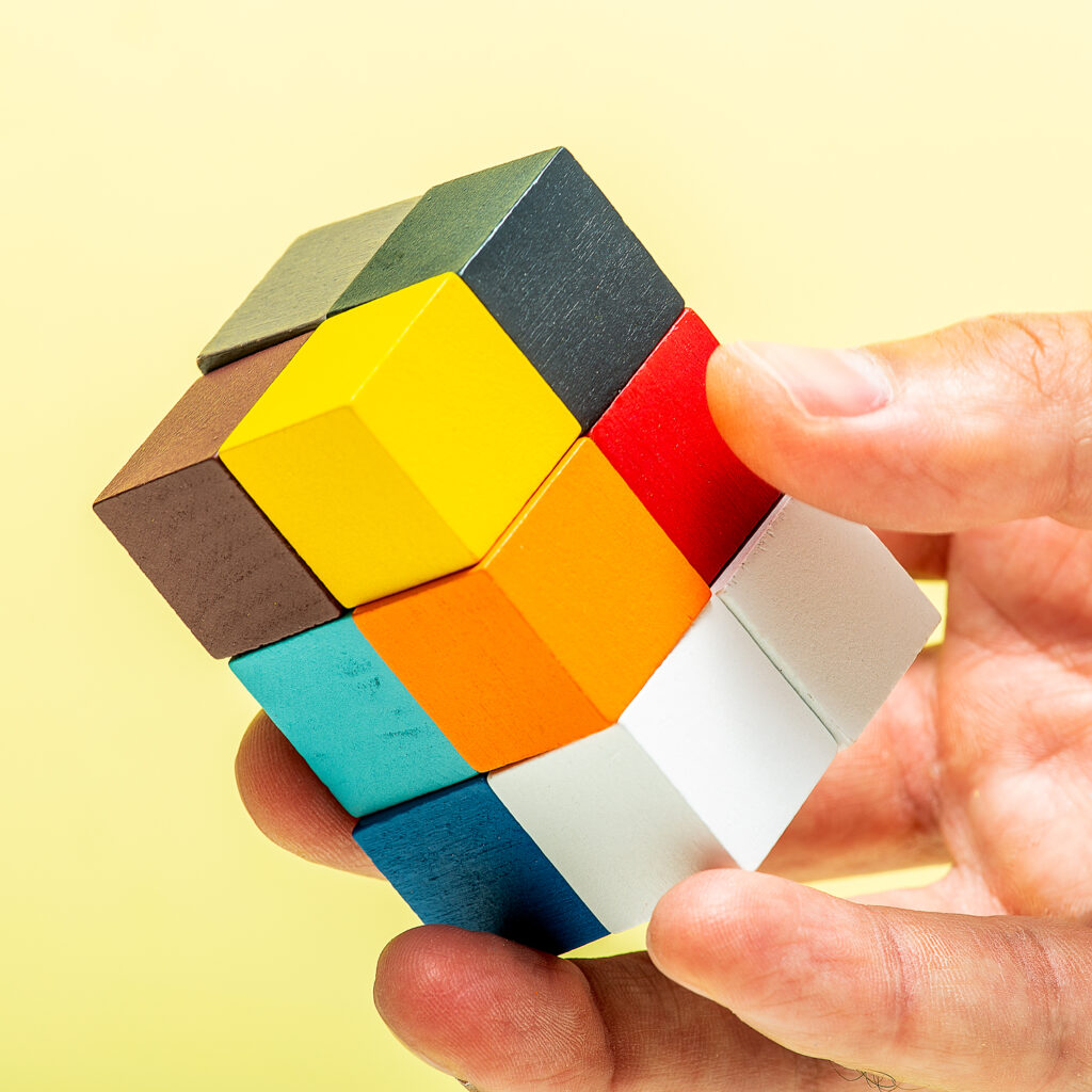 Elastische houten puzzel van Kikkerland bestel je online bij Cadeau