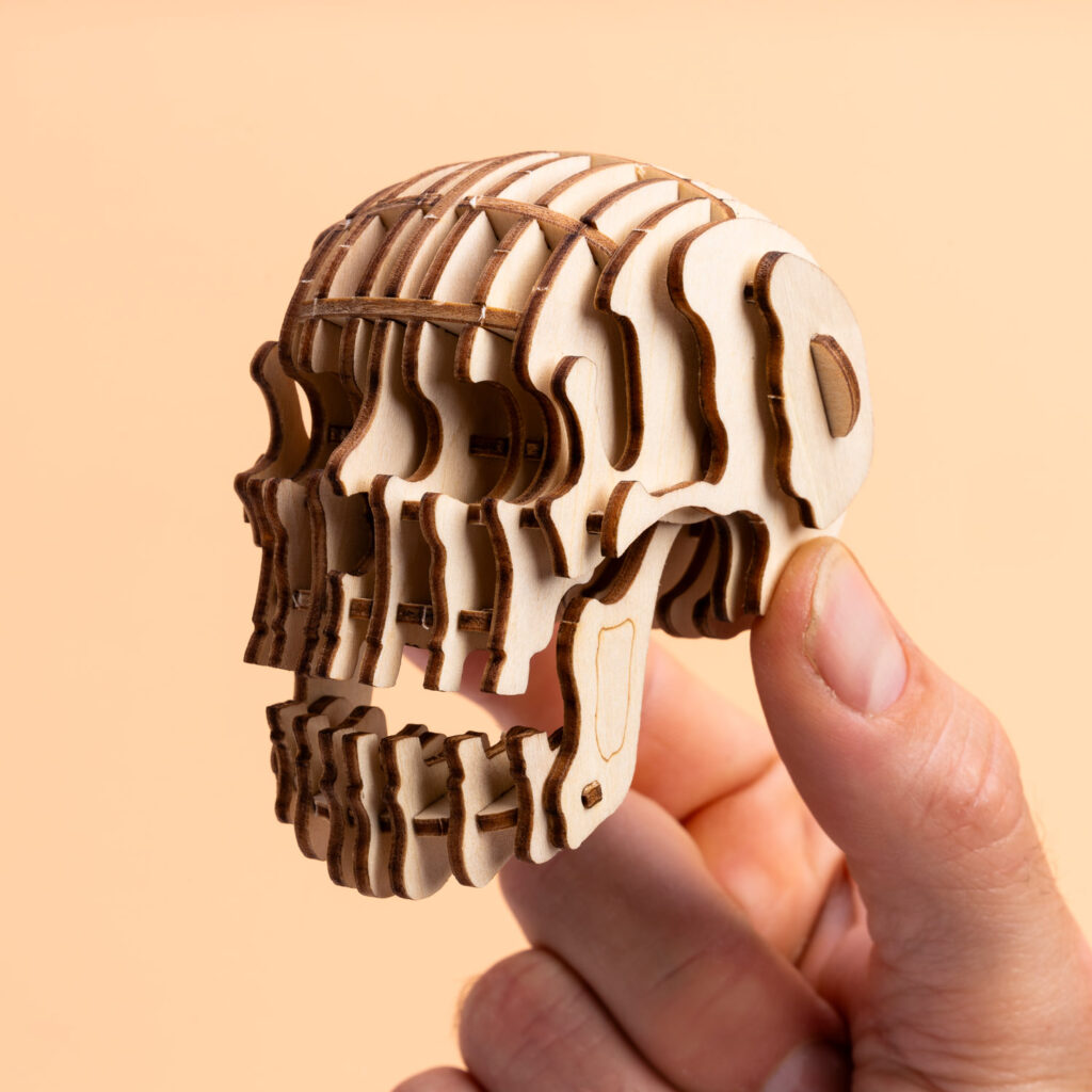 3D puzzel van hout van Kikkerland bestel je online bij Cadeau